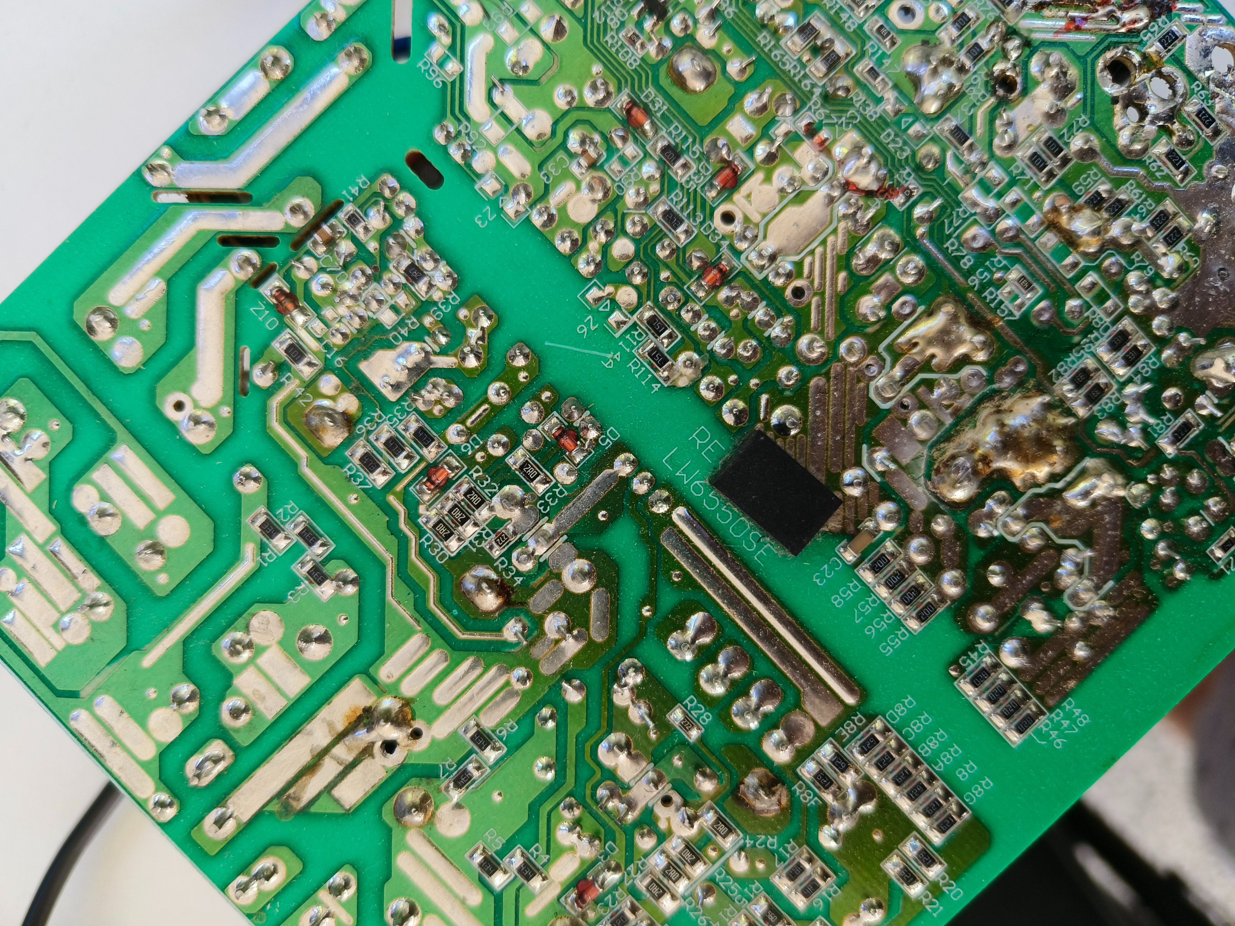 0028 从发射极输出的开关电路 自学计算机到极致:手搓电脑之从欧姆...