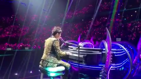周杰伦2019地表最强演唱会ins转载