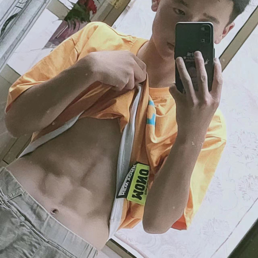 左蓝同志 