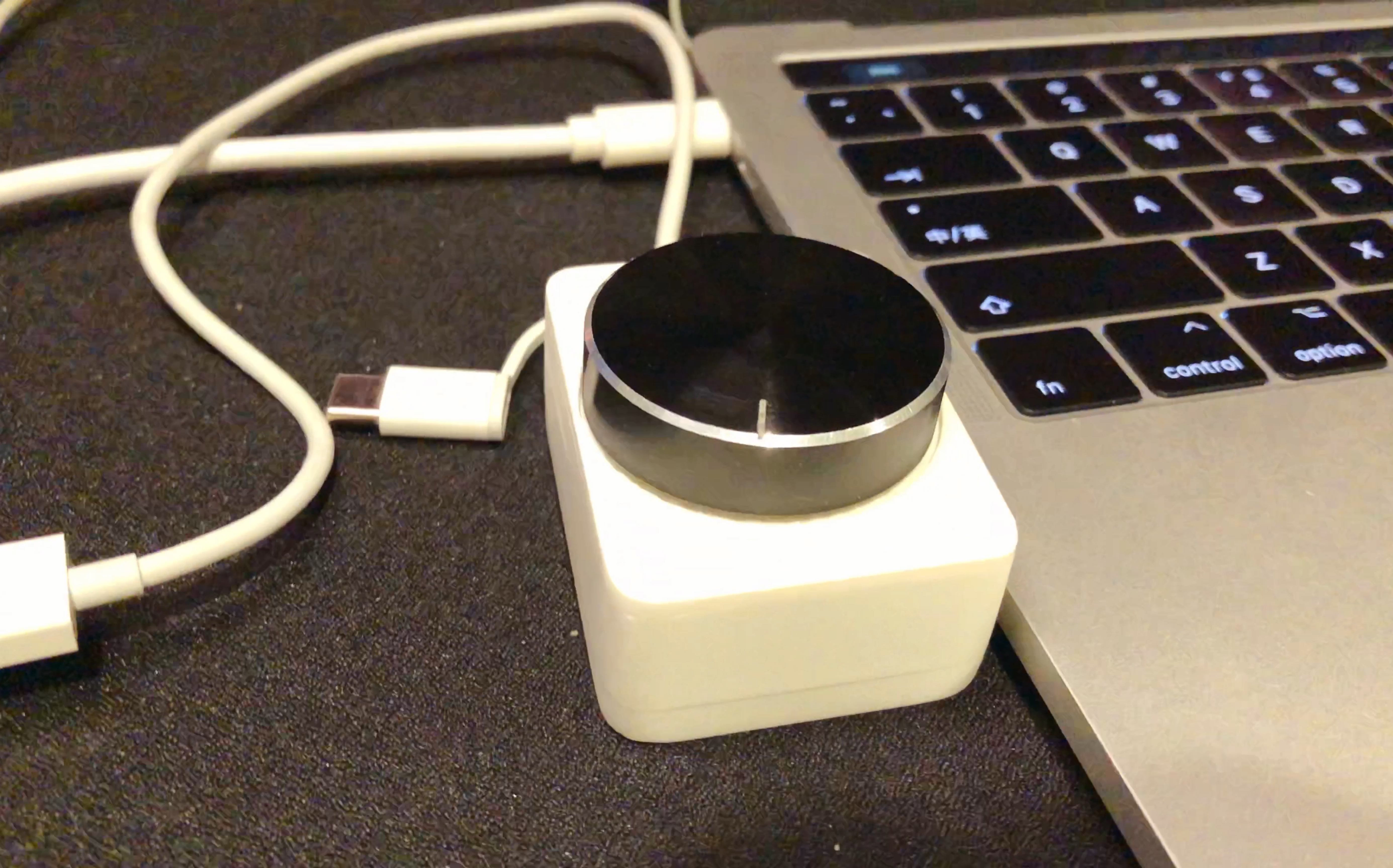 【DIY】媒体控制器,这段时间做的一个外设,拿手机录的