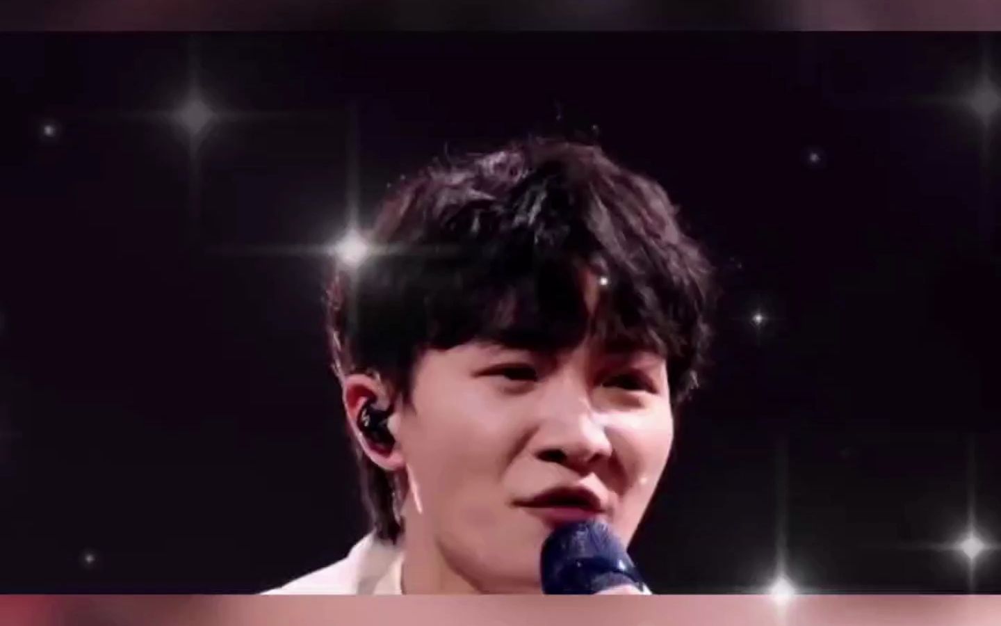 周深微博之夜休息区被爆料,对粉丝真实的态度!