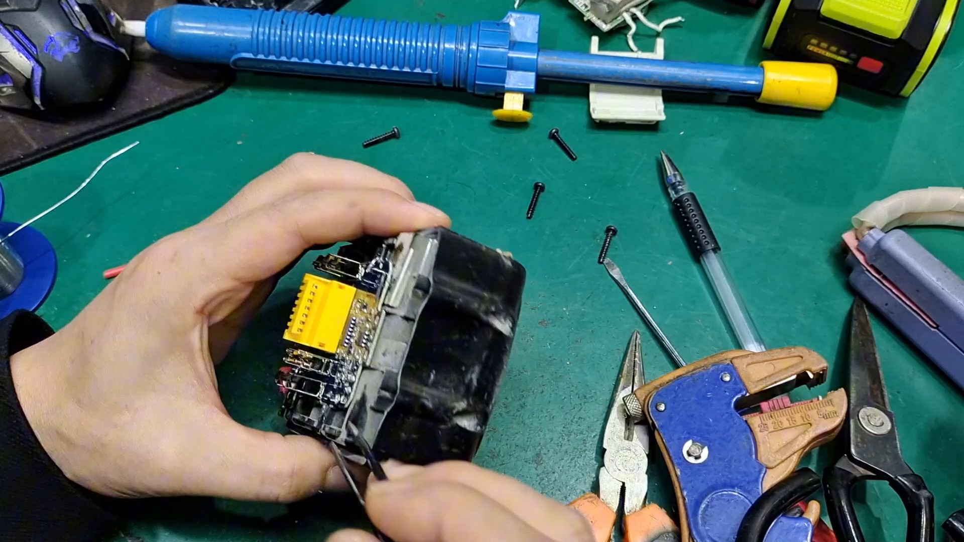 维修一块牧田款电池!故障不充电