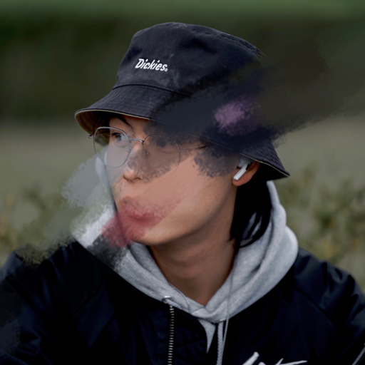 這裡是王信凯 