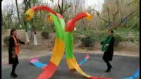双杆舞彩带慢动作示范
