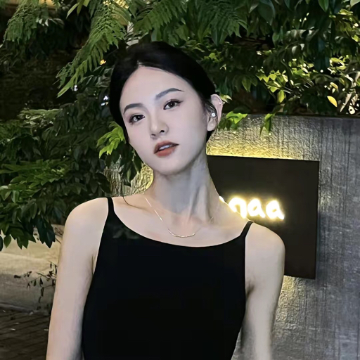 黄佳尔 