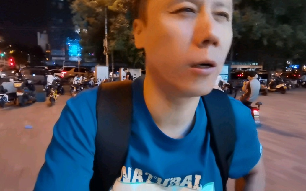 云计算企业找很多人兼职做销售,可配合内容输出!背景狂撒狗粮