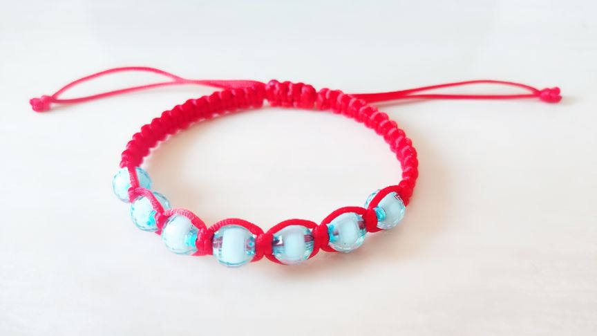 珠子手链编织过程,一看就懂,一试就会,带着清凉一夏