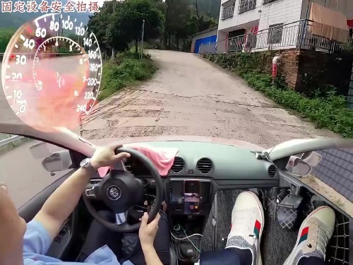 手动档农村道路实操上坡与下坡的驾驶经验分享