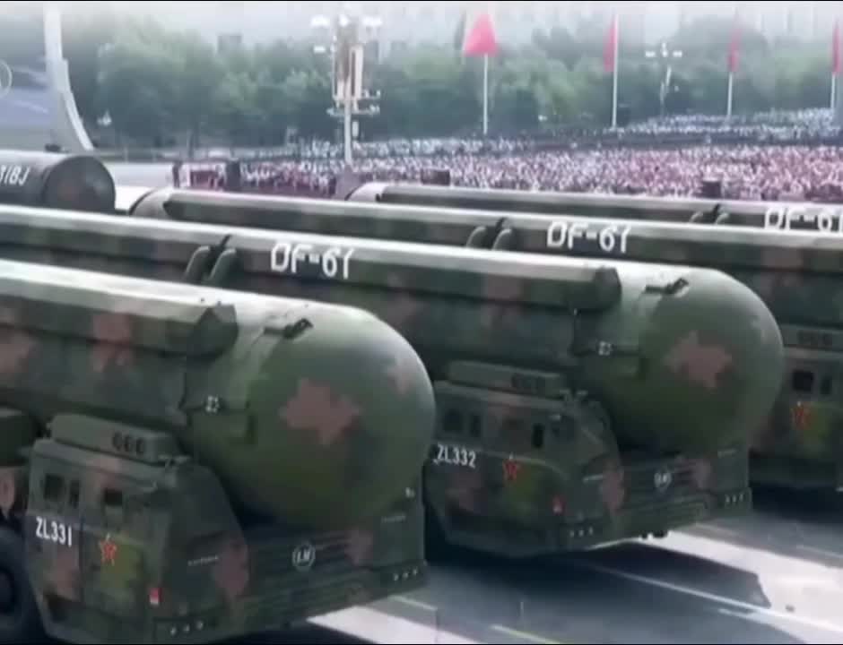 东风-61陆基洲际导弹是中国研发的最新型战略核武器,是维护国家主权...
