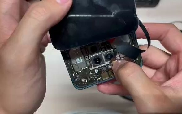 mate30测试教程,请大家要测试好再安装,测试好再撕开膜