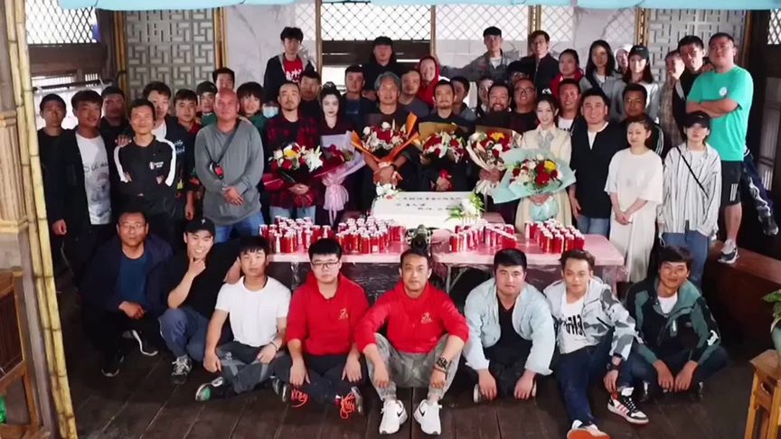 #唐朝诡事录 杀青大吉 ߏ�秉初心 历冬夏ߏ�日夜以继