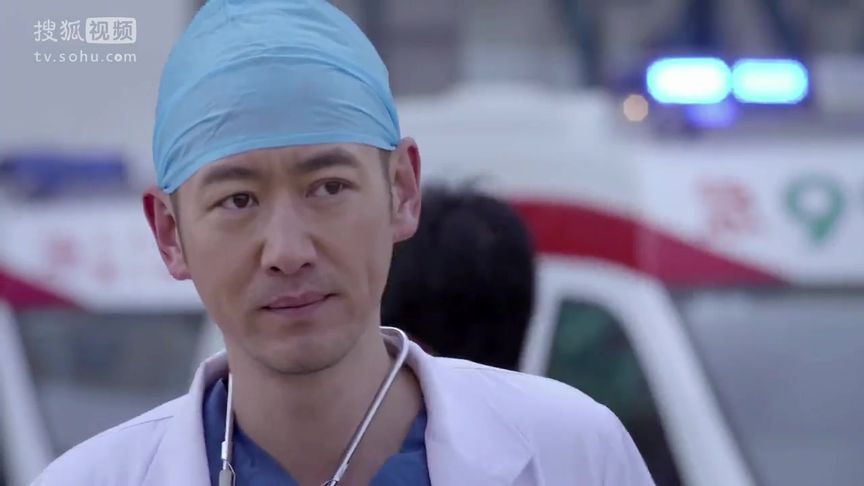 医疗事故惊动记者,病人无故死亡牵扯到老主任的清白,众人都慌了
