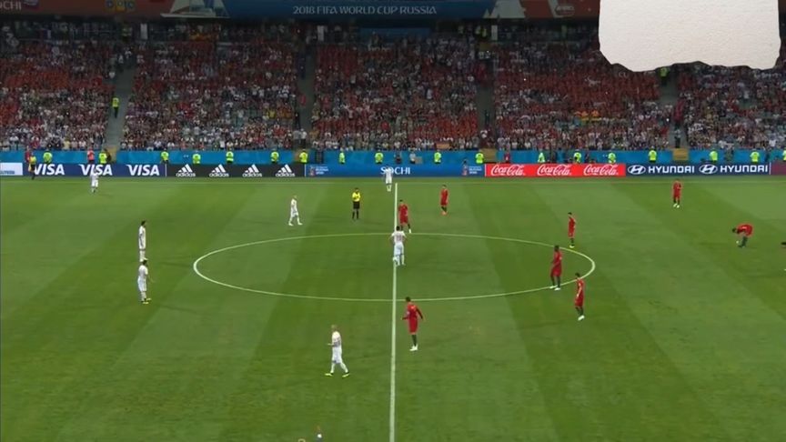 2018世界杯,葡萄牙VS西班牙 C罗“带帽”单骑救主