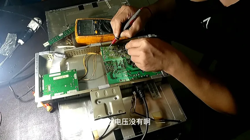 24寸冠捷显示器不通电,电源维修知识讲解,芯片级维修教程