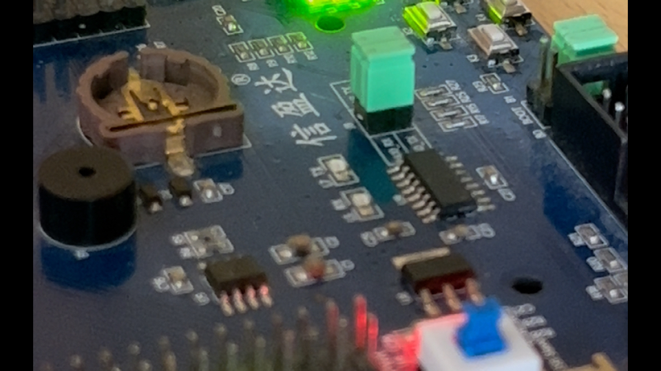 【嵌入式开发实验】:python代码移植到单片机,利用pyb模块实现跑马灯...