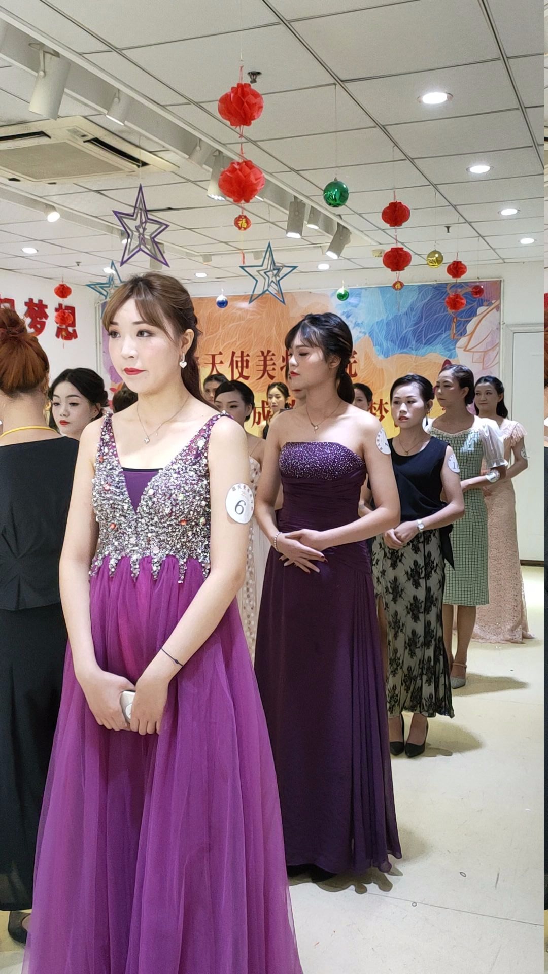 全国十大美容美发培训名校?全国十大化妆美甲美睫培训学校排行榜?鑫...