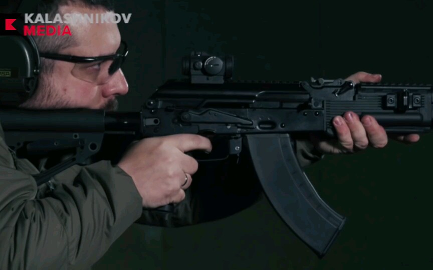 【轻兵器Enthusiast】卡拉什尼科夫AK203突击步枪短片(Kalashnikov ...