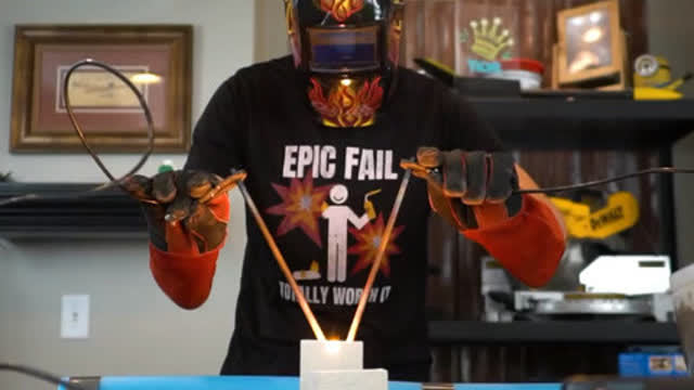 用不同的方式加热火山石,火山石会被熔化吗?一起见识老外的实验