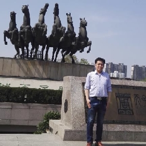 曲老师医药 