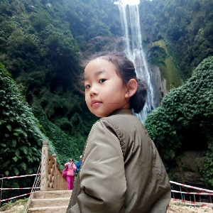 牙牙稀小小up主 