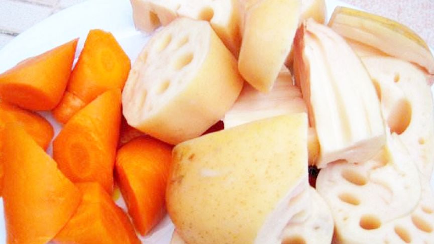 菜市场的7孔和9孔藕,究竟有什么区别?看完别再买错了