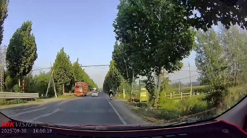 行车记录仪全程记录