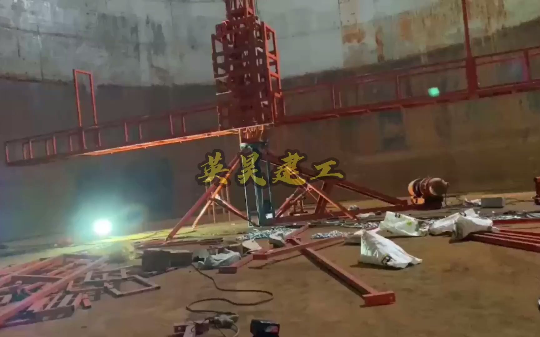 油罐内壁吊篮的出现对储罐防腐具有重要意义