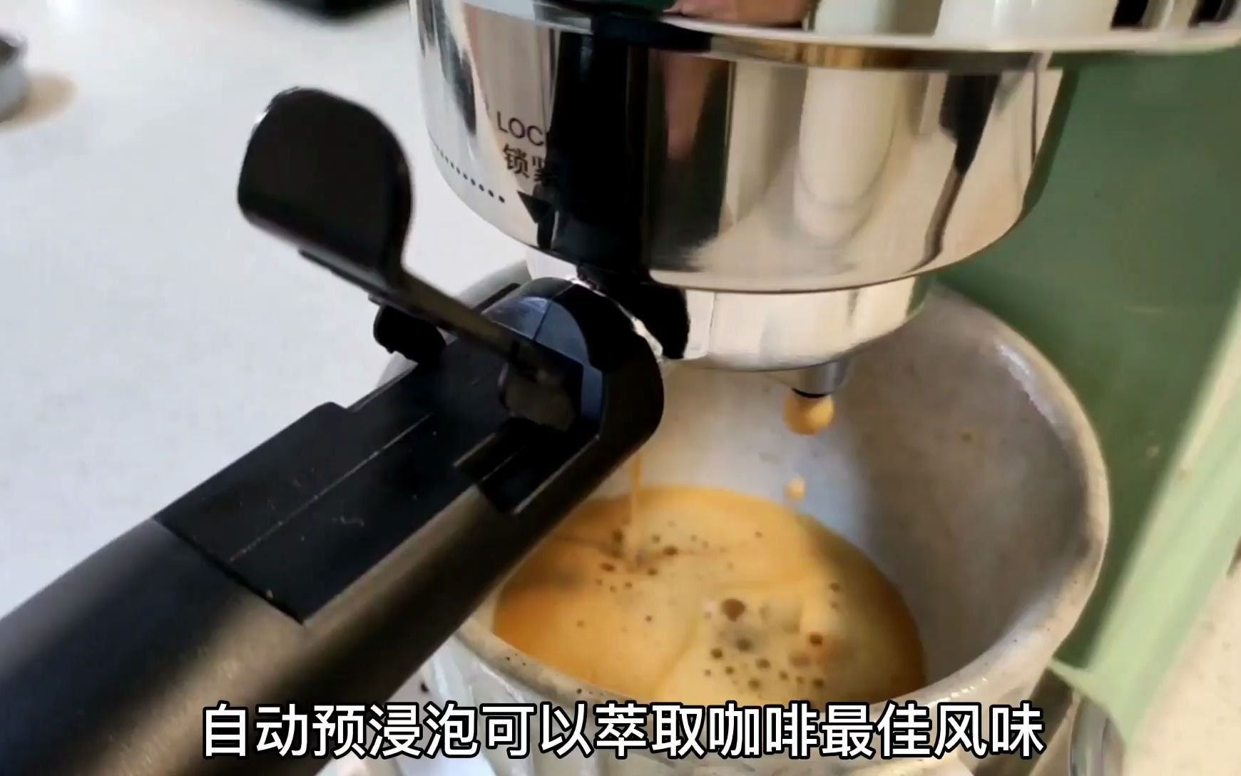 晒晒我家的咖啡机:价格便宜颜值高,操作非常简单,小巧不占地方
