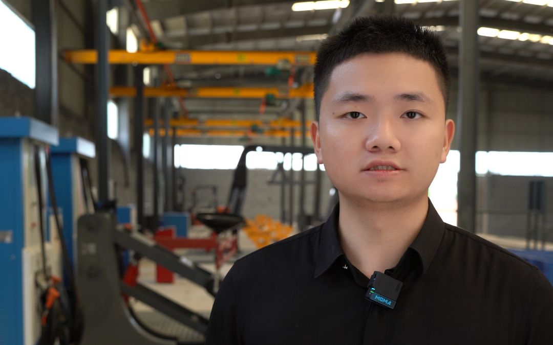 小型报废汽车地轨式拆解流水线