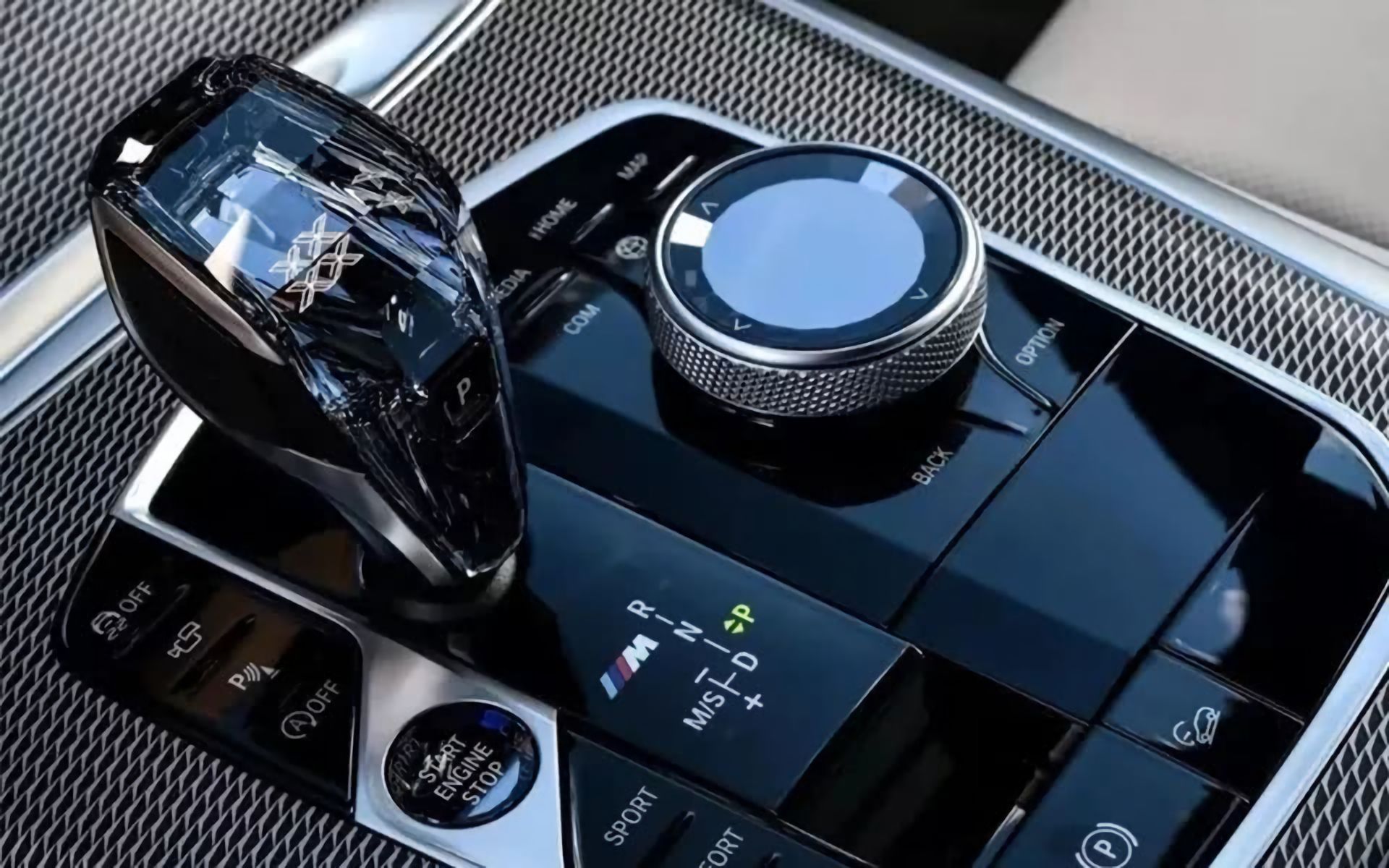 为什么越来越多车用电子档杆?它比机械档杆好在哪?