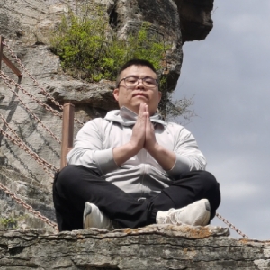 有故事的斌哥 