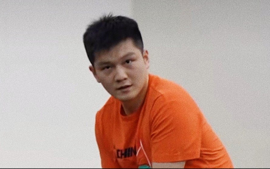 WTT新加坡大满贯|赛前乒乓球训练视频(马龙、樊振东、许昕)