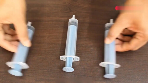 注射器除了打针还能这样玩,技术宅的脑洞真是够大的
