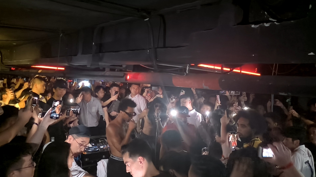 Surround Sound-J.I.D 8.18上海