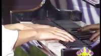 让我们荡起双桨_我在马路边捡到一分钱_洪山19栋钢琴独奏_洪山十九...
