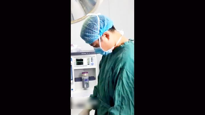 影视剧上医生做手术,原来是这样拍的