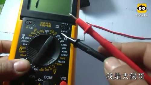 万用表测通断的2种方法，为什么导通时蜂鸣档没有蜂鸣声？