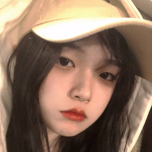 脚踏七彩祥云小圣 