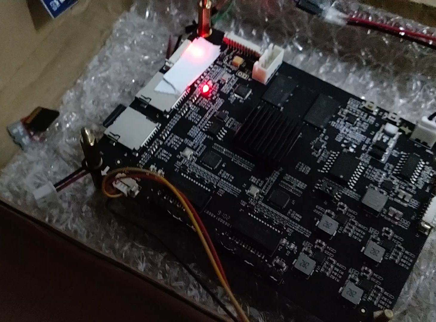 捡的垃圾ZYNQ也能跑Linux,使用QSPI配置启动SD卡启动