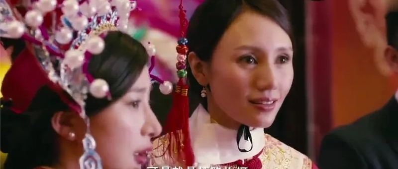 袁泉参加闺蜜婚礼,不料开门就笑话,让自己变主角