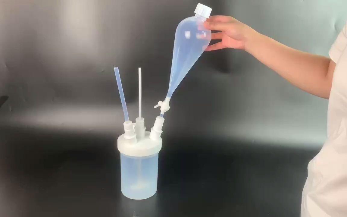 关于PFA蒸馏冷凝装置的组成应用讲解