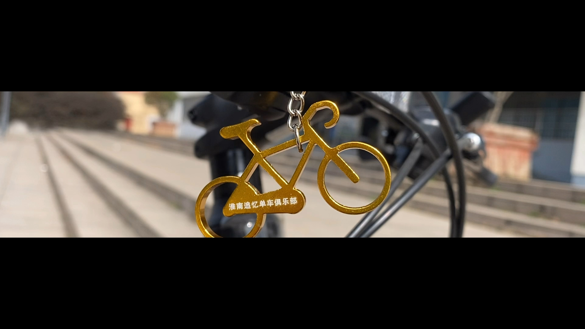 美利达勇士300ds非常适合城市通勤。#