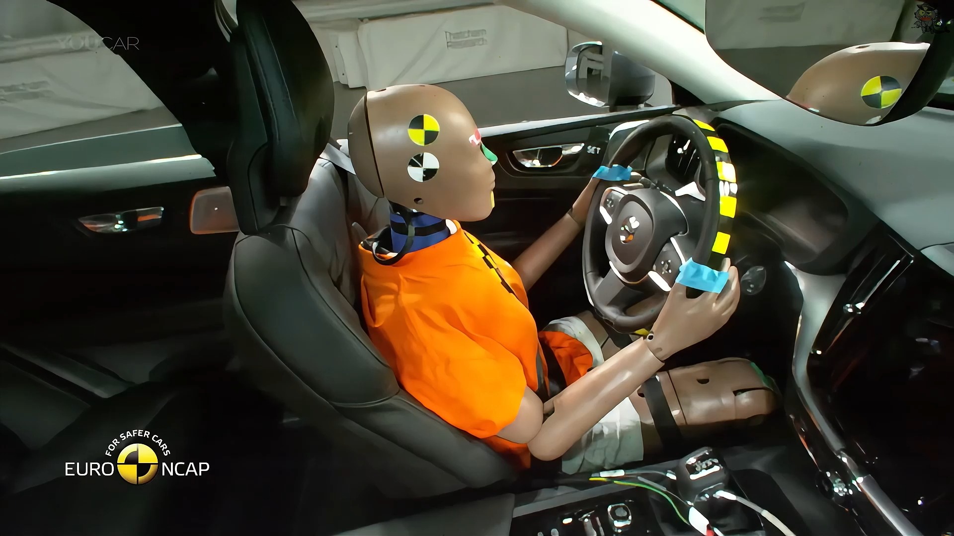 安全气囊里为什么放烈性炸药