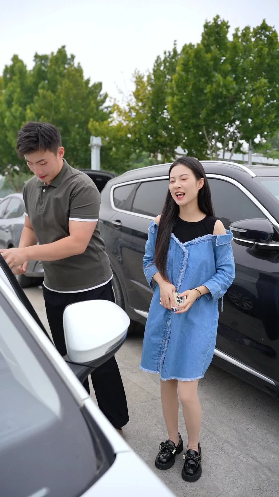 租车去玩用神州租车,领取新人首0租金券,手机下单立即用车