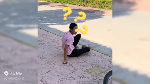 骑自行车还练前空翻,男生练自行车技巧,不料被自行车来个过肩摔