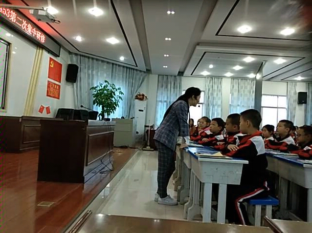 《小数除法》教学视频