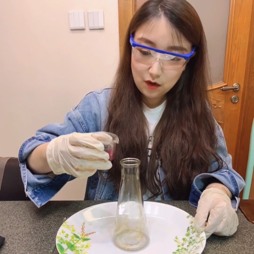 张萌萌萌的好玩化学 