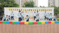 幼儿园主题晨会舞蹈《最美逆行者》