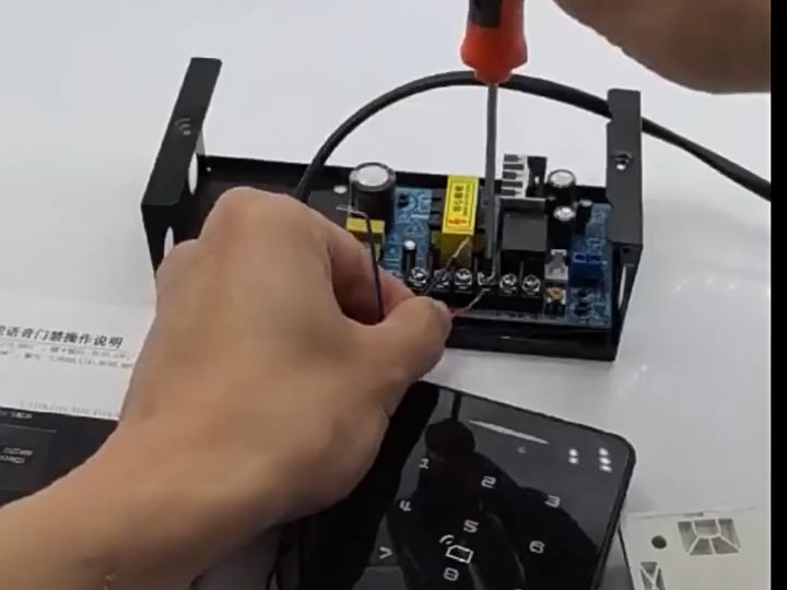 涂鸦门禁一体机接线教程