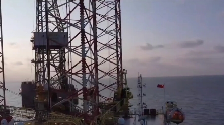 中国海油宣布在南海珠江口盆地发现我国首个深水深层大油田——开...